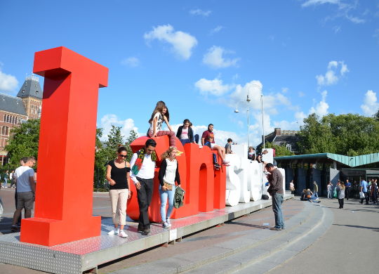 Klassenfahrt Amsterdam Kunst 2024 Buchen HerolÉ
